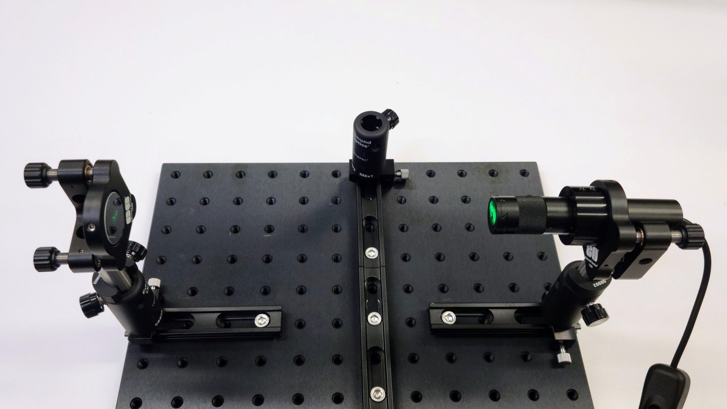 Michelson Interferometer Lab Setup: Assembly and Alignment Guide